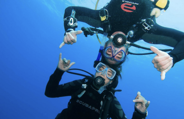 Discover Scuba Diving - Team Building Activity | teambuilding.com